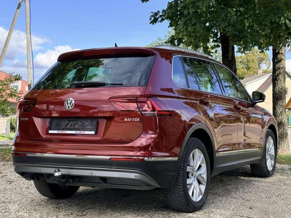 Sarkans Volkswagen Tiguan 2016 Ukmergė, ar dzinēja tilpumu 1.97 L un nobraukumu 270 tūkst. km par 12350 €, foto 5 vietnē AUTOMOTO.COM.LV
