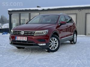 Red Volkswagen Tiguan 2017 in Cesis, with an engine capacity of 2.00 L and mileage of 210 thousand km for 15900 €, photo 3 on AUTOMOTO.COM.LV