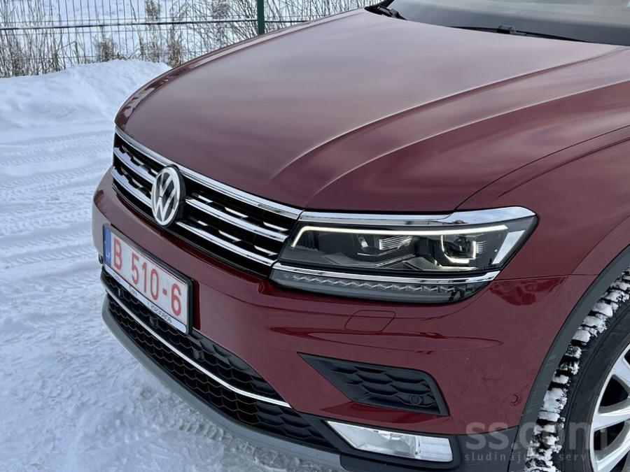 Red Volkswagen Tiguan 2017 in Cesis, with an engine capacity of 2.00 L and mileage of 210 thousand km for 15900 €, photo 32 on AUTOMOTO.COM.LV