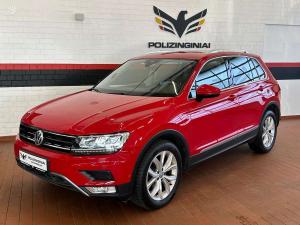 Red Volkswagen Tiguan 2017 in Kaunas, with an engine capacity of 1.97 L and mileage of 137 thousand km for 15690 €, photo  on AUTOMOTO.COM.LV