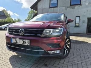 Sarkans Volkswagen Tiguan 2017 Šauļi, ar dzinēja tilpumu 1.97 L un nobraukumu 242 tūkst. km par 9900 €, foto 4 vietnē AUTOMOTO.COM.LV