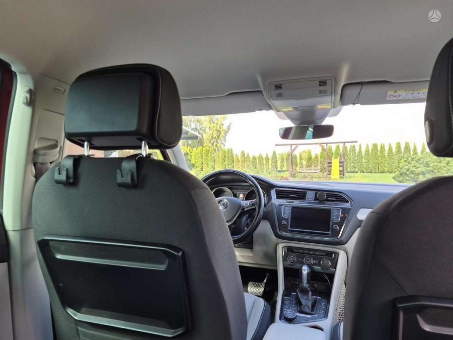 Sarkans Volkswagen Tiguan 2017 Šauļi, ar dzinēja tilpumu 1.97 L un nobraukumu 242 tūkst. km par 9900 €, foto 19 vietnē AUTOMOTO.COM.LV