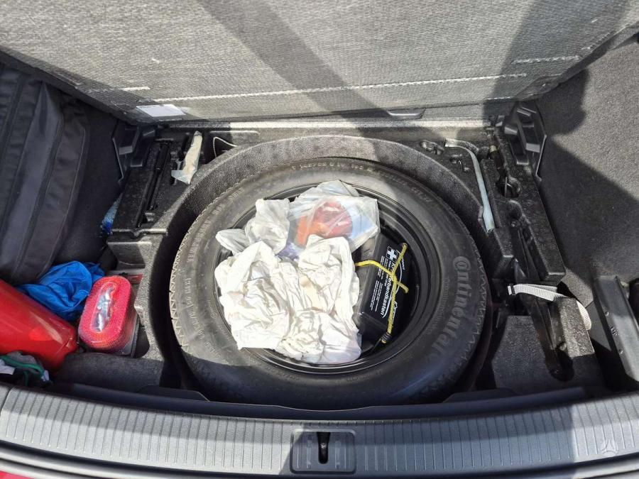Sarkans Volkswagen Tiguan 2017 Šauļi, ar dzinēja tilpumu 1.97 L un nobraukumu 242 tūkst. km par 9900 €, foto 21 vietnē AUTOMOTO.COM.LV