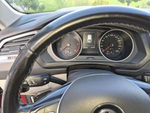 Sarkans Volkswagen Tiguan 2017 Šauļi, ar dzinēja tilpumu 1.97 L un nobraukumu 242 tūkst. km par 9900 €, foto 27 vietnē AUTOMOTO.COM.LV
