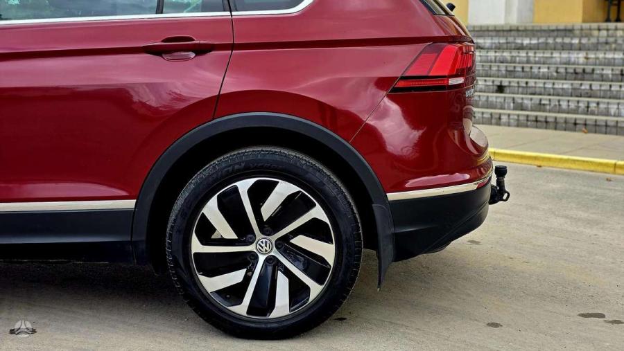 Sarkans Volkswagen Tiguan 2017 Šauļi, ar dzinēja tilpumu 1.97 L un nobraukumu 240 tūkst. km par 13900 €, foto 23 vietnē AUTOMOTO.COM.LV