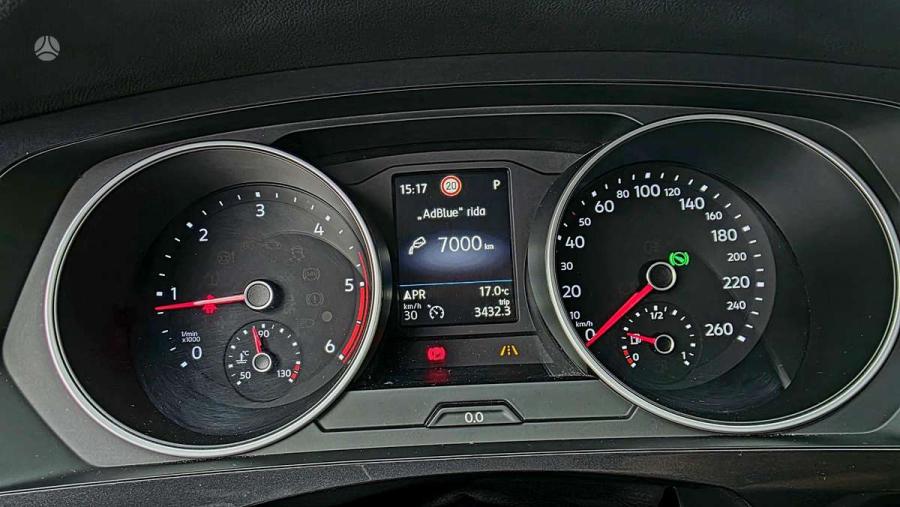 Sarkans Volkswagen Tiguan 2017 Šauļi, ar dzinēja tilpumu 1.97 L un nobraukumu 240 tūkst. km par 13900 €, foto 29 vietnē AUTOMOTO.COM.LV