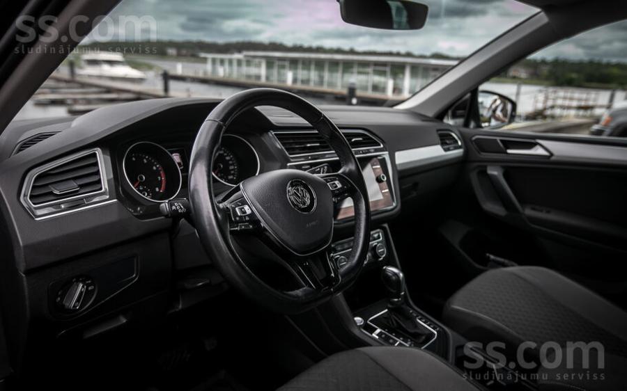 Sarkans Volkswagen Tiguan 2018 Jūrmala, ar dzinēja tilpumu 1.40 L un nobraukumu 112 tūkst. km par 18700 €, foto 22 vietnē AUTOMOTO.COM.LV
