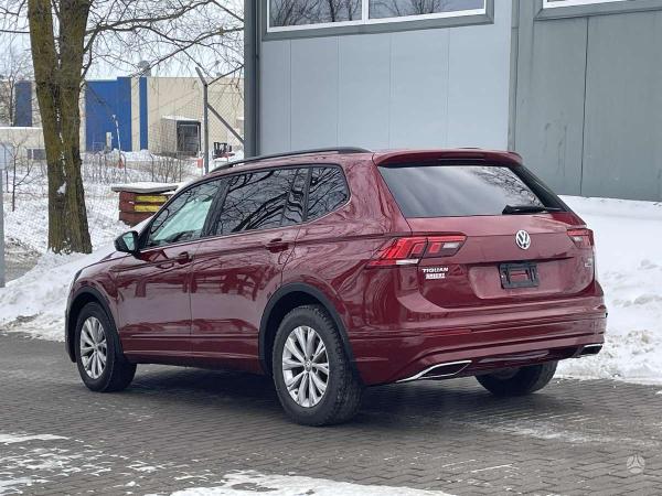 Sarkans Volkswagen Tiguan 2018 Klaipėda, ar dzinēja tilpumu 1.98 L un nobraukumu 89 tūkst. km par 14400 €, foto 5 vietnē AUTOMOTO.COM.LV
