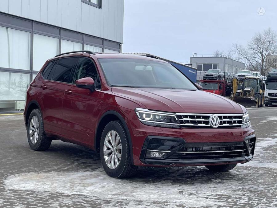Sarkans Volkswagen Tiguan 2018 Klaipėda, ar dzinēja tilpumu 1.98 L un nobraukumu 89 tūkst. km par 14400 €, foto 12 vietnē AUTOMOTO.COM.LV