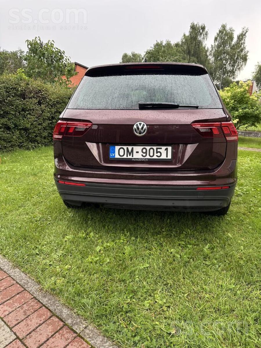 Sarkans Volkswagen Tiguan 2018 Rīga, ar dzinēja tilpumu 1.40 L un nobraukumu 272 tūkst. km par 15950 €, foto 8 vietnē AUTOMOTO.COM.LV