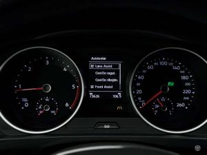 Red Volkswagen Tiguan 2018 in Vilnius, with an engine capacity of 1.97 L and mileage of 74 thousand km for 16599 €, photo 27 on AUTOMOTO.COM.LV