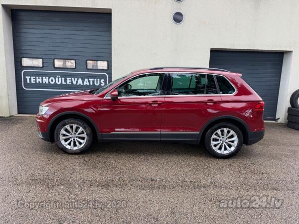 Sarkans Volkswagen Tiguan 2018 Pērnava, ar dzinēja tilpumu 2.00 L un nobraukumu 171 tūkst. km par 14990 €, foto 3 vietnē AUTOMOTO.COM.LV
