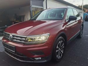 Sarkans Volkswagen Tiguan 2019 Kauņa, ar dzinēja tilpumu 1.50 L un nobraukumu 52 tūkst. km par 26704 €, foto  vietnē AUTOMOTO.COM.LV