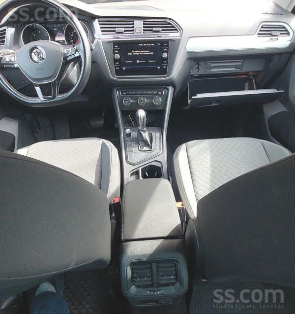 Sarkans Volkswagen Tiguan 2019 Rīga, ar dzinēja tilpumu 2.00 L un nobraukumu 143 tūkst. km par 16500 €, foto 9 vietnē AUTOMOTO.COM.LV