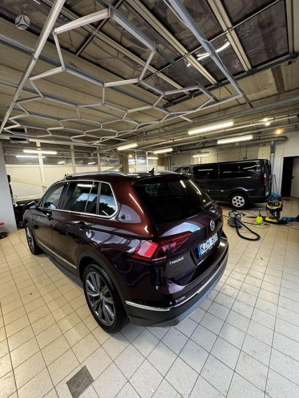 Sarkans Volkswagen Tiguan 2019 Viļņa, ar dzinēja tilpumu 1.97 L un nobraukumu 131 tūkst. km par 24900 €, foto 9 vietnē AUTOMOTO.COM.LV