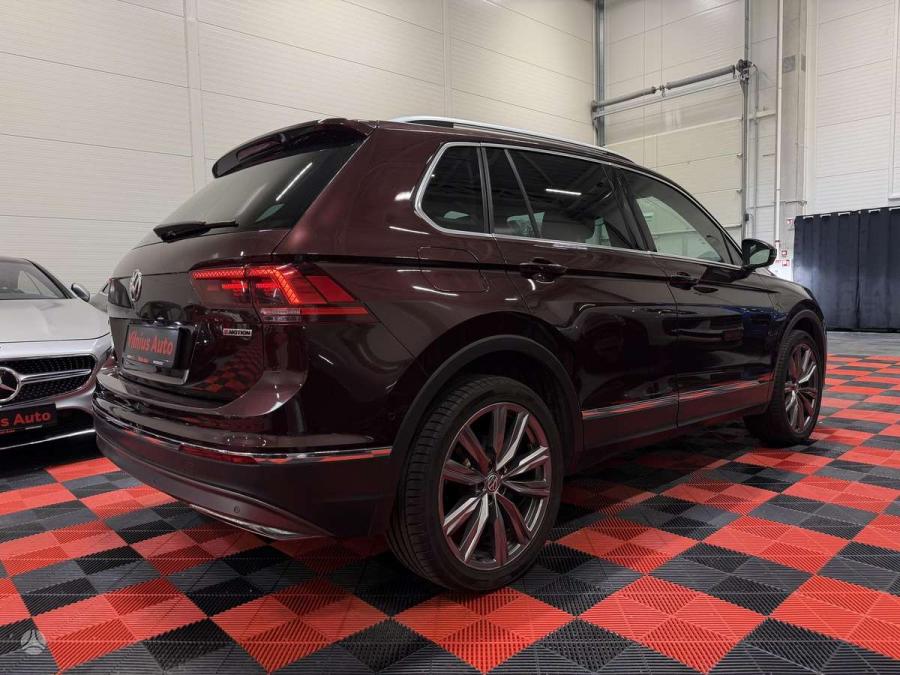 Sarkans Volkswagen Tiguan 2019 Viļņa, ar dzinēja tilpumu 1.98 L un nobraukumu 132 tūkst. km par 21000 €, foto 5 vietnē AUTOMOTO.COM.LV