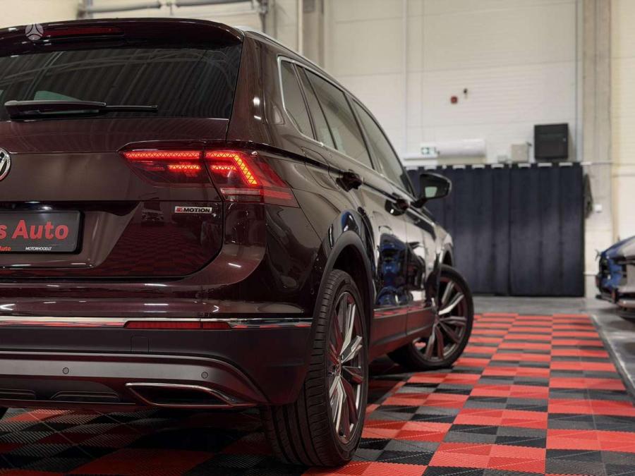 Sarkans Volkswagen Tiguan 2019 Viļņa, ar dzinēja tilpumu 1.98 L un nobraukumu 132 tūkst. km par 21000 €, foto 10 vietnē AUTOMOTO.COM.LV