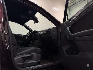 Sarkans Volkswagen Tiguan 2019 Viļņa, ar dzinēja tilpumu 1.98 L un nobraukumu 132 tūkst. km par 21000 €, foto 17 vietnē AUTOMOTO.COM.LV