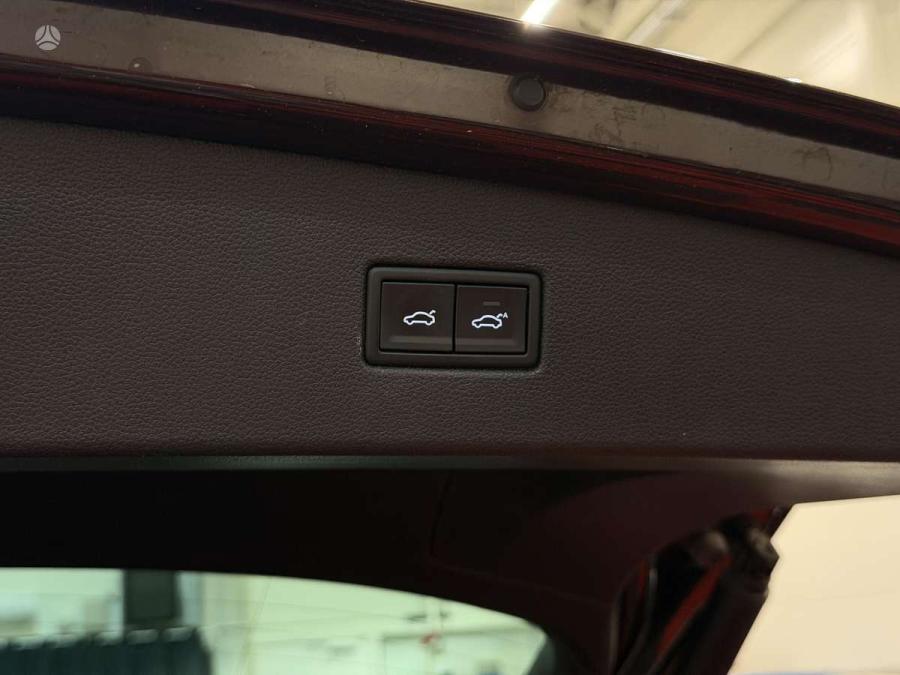 Sarkans Volkswagen Tiguan 2019 Viļņa, ar dzinēja tilpumu 1.98 L un nobraukumu 132 tūkst. km par 21000 €, foto 34 vietnē AUTOMOTO.COM.LV