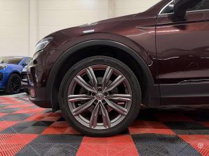 Sarkans Volkswagen Tiguan 2019 Viļņa, ar dzinēja tilpumu 1.98 L un nobraukumu 132 tūkst. km par 19990 €, foto 11 vietnē AUTOMOTO.COM.LV