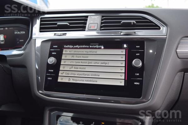 Sarkans Volkswagen Tiguan 2022 Rīga, ar dzinēja tilpumu 2.00 L un nobraukumu 81 tūkst. km par 28900 €, foto 7 vietnē AUTOMOTO.COM.LV
