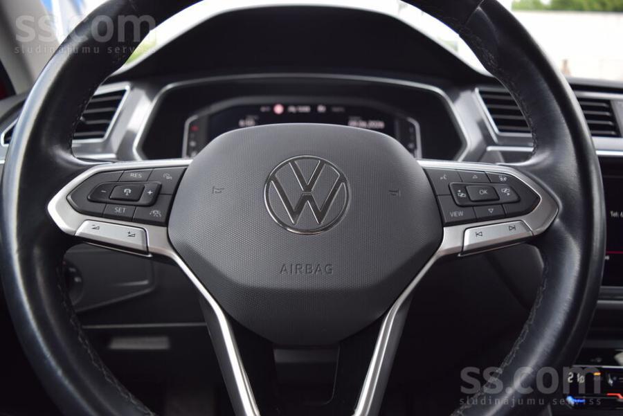 Sarkans Volkswagen Tiguan 2022 Rīga, ar dzinēja tilpumu 2.00 L un nobraukumu 81 tūkst. km par 28900 €, foto 12 vietnē AUTOMOTO.COM.LV