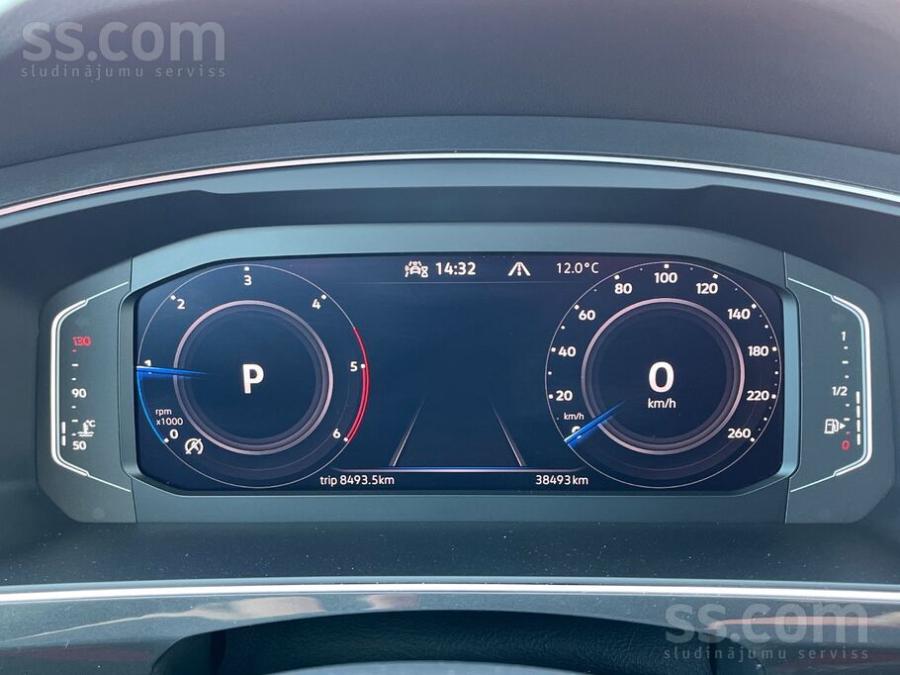 Sarkans Volkswagen Tiguan 2024 Rīga, ar dzinēja tilpumu 2.00 L un nobraukumu 38 tūkst. km par 32990 €, foto 13 vietnē AUTOMOTO.COM.LV