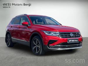 Sarkans Volkswagen Tiguan 2024 Rīga, ar dzinēja tilpumu 2.00 L un nobraukumu 38 tūkst. km par 32990 €, foto 19 vietnē AUTOMOTO.COM.LV