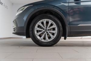 Volkswagen Tiguan 2022 Peetri, ar dzinēja tilpumu 2.00 L un nobraukumu 61 tūkst. km par 20900 €, foto 21 vietnē AUTOMOTO.COM.LV