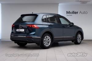 Volkswagen Tiguan 2022 Tallina, ar dzinēja tilpumu 2.00 L un nobraukumu 61 tūkst. km par 20900 €, foto 5 vietnē AUTOMOTO.COM.LV
