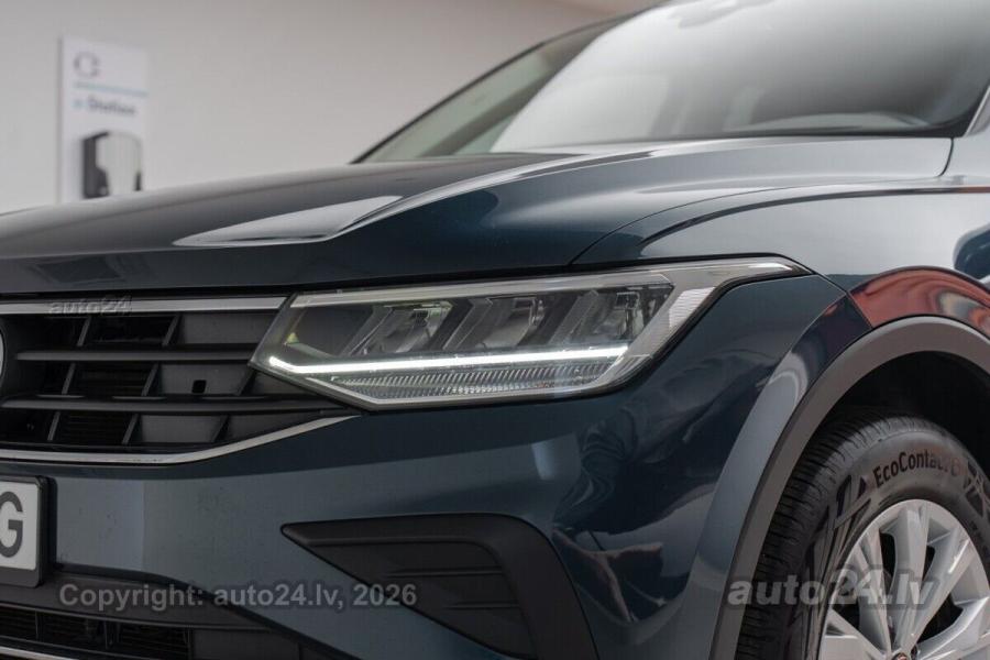 Volkswagen Tiguan 2022 Tallina, ar dzinēja tilpumu 2.00 L un nobraukumu 61 tūkst. km par 20900 €, foto 20 vietnē AUTOMOTO.COM.LV