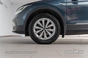 Volkswagen Tiguan 2022 Tallina, ar dzinēja tilpumu 2.00 L un nobraukumu 61 tūkst. km par 20900 €, foto 21 vietnē AUTOMOTO.COM.LV