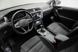 Volkswagen Tiguan 2022 Peetri, ar dzinēja tilpumu 2.00 L un nobraukumu 128 tūkst. km par 31550 €, foto 9 vietnē AUTOMOTO.COM.LV