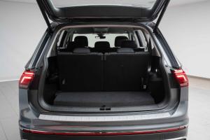 Volkswagen Tiguan 2022 Peetri, ar dzinēja tilpumu 2.00 L un nobraukumu 128 tūkst. km par 31550 €, foto 16 vietnē AUTOMOTO.COM.LV