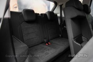 Volkswagen Tiguan 2022 Tallina, ar dzinēja tilpumu 2.00 L un nobraukumu 128 tūkst. km par 31550 €, foto 14 vietnē AUTOMOTO.COM.LV