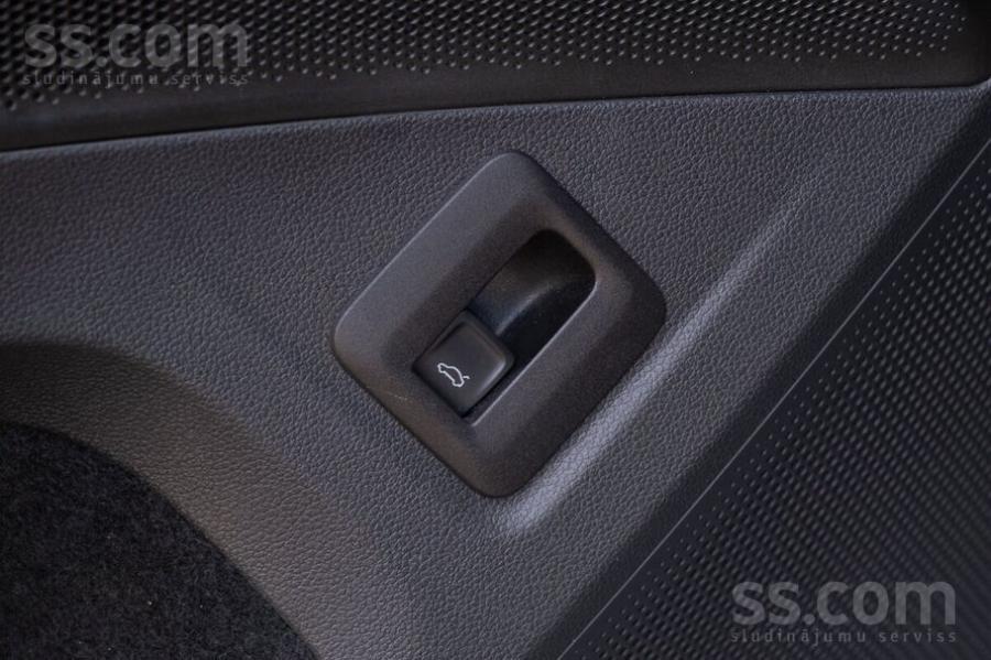 Volkswagen Tiguan 2024 Rīga, ar dzinēja tilpumu 1.50 L un nobraukumu 41 tūkst. km par 31950 €, foto 22 vietnē AUTOMOTO.COM.LV