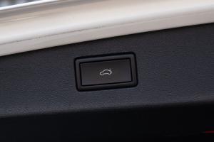 Volkswagen Tiguan 2024 Rīga, ar dzinēja tilpumu 1.50 L un nobraukumu 29 tūkst. km par 31500 €, foto 10 vietnē AUTOMOTO.COM.LV
