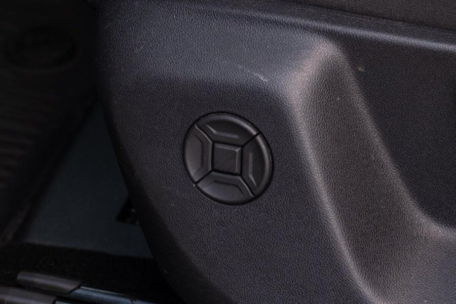 Volkswagen Tiguan 2024 Rīga, ar dzinēja tilpumu 1.50 L un nobraukumu 29 tūkst. km par 31500 €, foto 14 vietnē AUTOMOTO.COM.LV