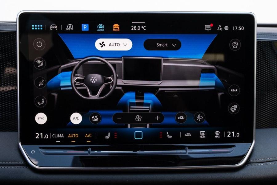 Volkswagen Tiguan 2024 Rīga, ar dzinēja tilpumu 1.50 L un nobraukumu 29 tūkst. km par 31500 €, foto 22 vietnē AUTOMOTO.COM.LV