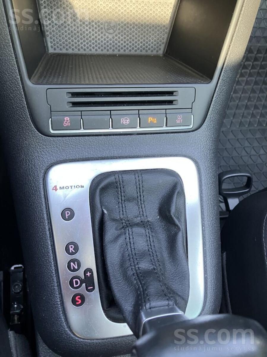 Volkswagen Tiguan 2010 Rīga, ar dzinēja tilpumu 2.00 L un nobraukumu 170 tūkst. km par 8900 €, foto 14 vietnē AUTOMOTO.COM.LV
