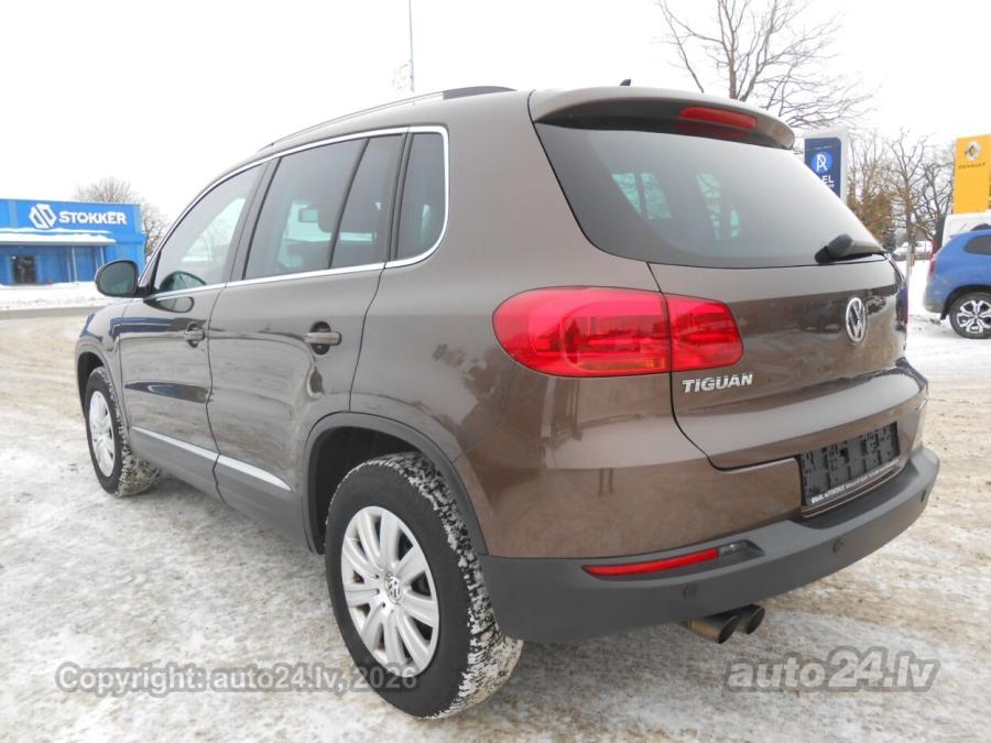 Volkswagen Tiguan 2012 in Viljandi, with an engine capacity of 2.00 L and mileage of 193 thousand km for 9490 €, photo 4 on AUTOMOTO.COM.LV