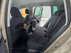 Volkswagen Tiguan 2014 in Tallinn, with an engine capacity of 2.00 L and mileage of 290 thousand km for 8490 €, photo 12 on AUTOMOTO.COM.LV