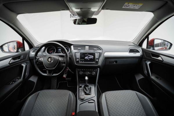 Volkswagen Tiguan 2017 Peetri vietnē Volkswagen Tiguan 2017 Peetri, ar dzinēja tilpumu 2.00 L un nobraukumu 168 tūkst. km par 16900 €, foto 9 vietnē AUTOMOTO.COM.LV