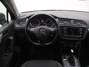 Volkswagen Tiguan 2018 Viļņa, ar dzinēja tilpumu 2.00 L un nobraukumu 144 tūkst. km par 17199 €, foto 17 vietnē AUTOMOTO.COM.LV