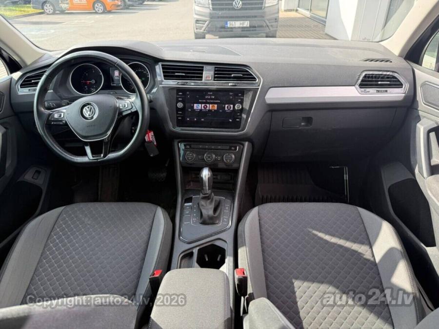 Volkswagen Tiguan 2018 Tallina, ar dzinēja tilpumu 2.00 L un nobraukumu 127 tūkst. km par 18150 €, foto 6 vietnē AUTOMOTO.COM.LV