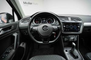 Volkswagen Tiguan 2018 Peetri, ar dzinēja tilpumu 2.00 L un nobraukumu 127 tūkst. km par 17850 €, foto 15 vietnē AUTOMOTO.COM.LV