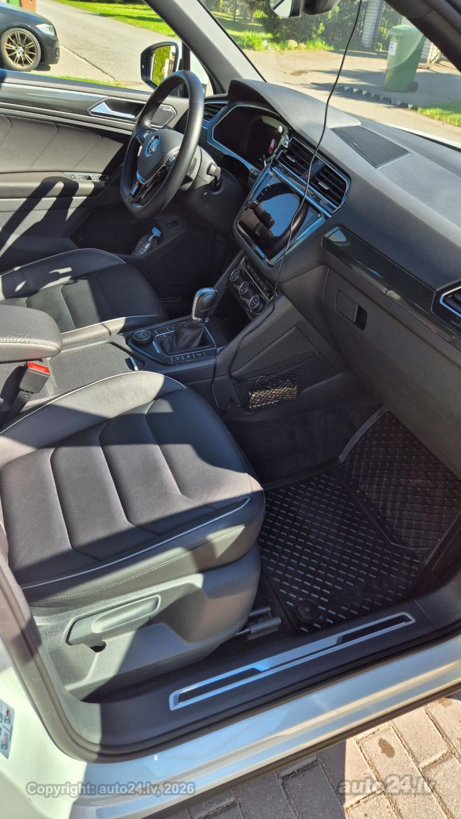 Volkswagen Tiguan 2018 in Tallinn, with an engine capacity of 2.00 L and mileage of 83 thousand km for 18881 €, photo 14 on AUTOMOTO.COM.LV