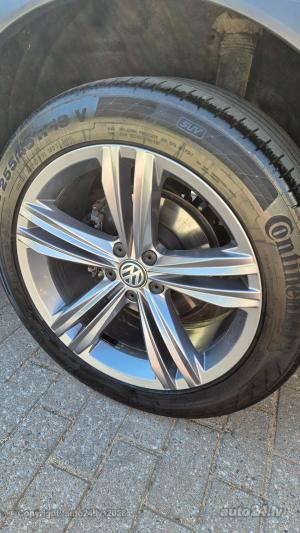 Volkswagen Tiguan 2018 in Tallinn, with an engine capacity of 2.00 L and mileage of 83 thousand km for 18881 €, photo 15 on AUTOMOTO.COM.LV