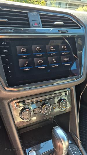 Volkswagen Tiguan 2018 in Tallinn, with an engine capacity of 2.00 L and mileage of 83 thousand km for 18881 €, photo 18 on AUTOMOTO.COM.LV