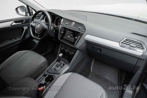 Volkswagen Tiguan 2019 in Tallinn, with an engine capacity of 1.50 L and mileage of 127 thousand km for 19500 €, photo 9 on AUTOMOTO.COM.LV